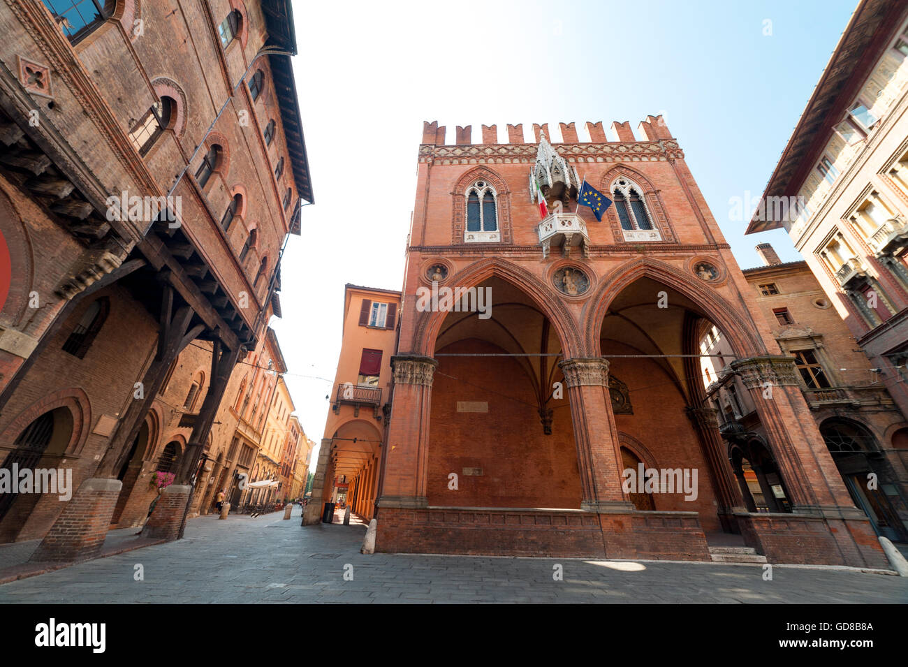 14th century building 1300s hi-res stock photography and images - Alamy