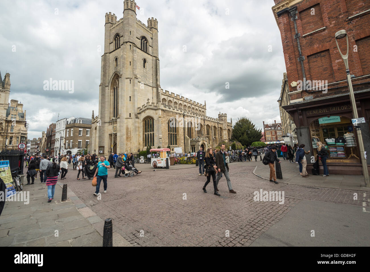 Cambridge street scene hi-res stock photography and images - Alamy