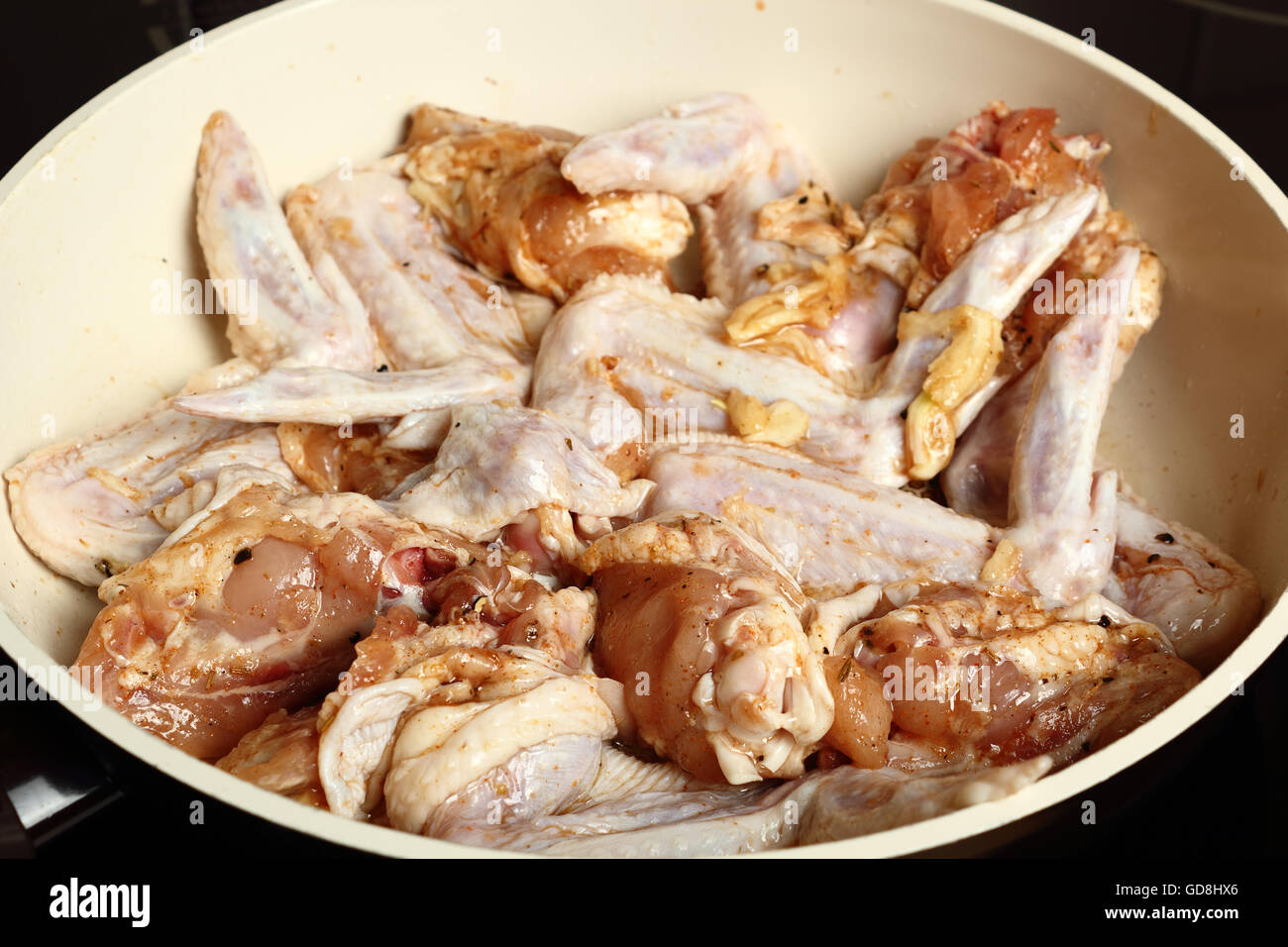 Making chicken wings hi-res stock photography and images - Alamy