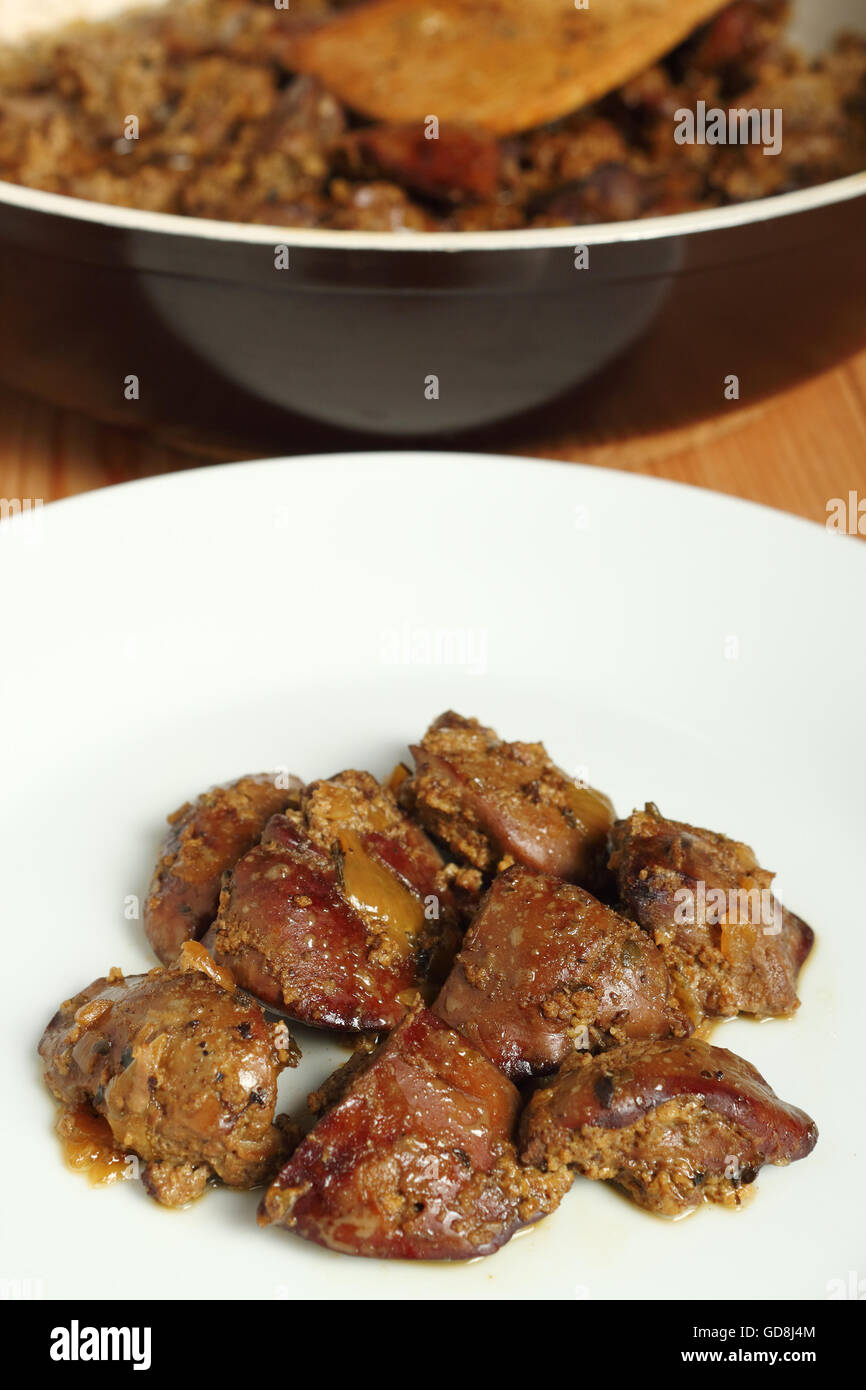Cooked chicken liver Stock Photo - Alamy