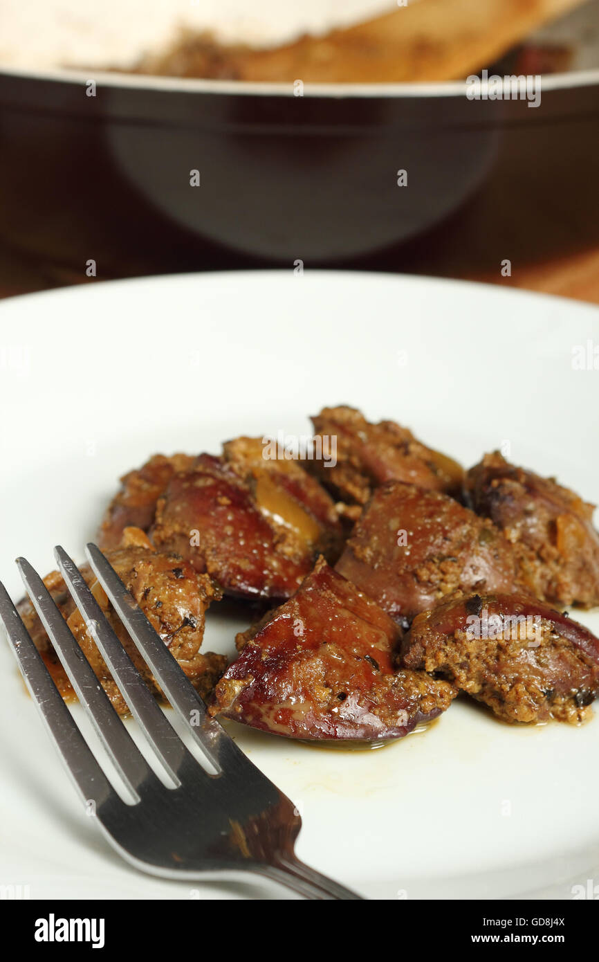 Cooked chicken liver Stock Photo - Alamy