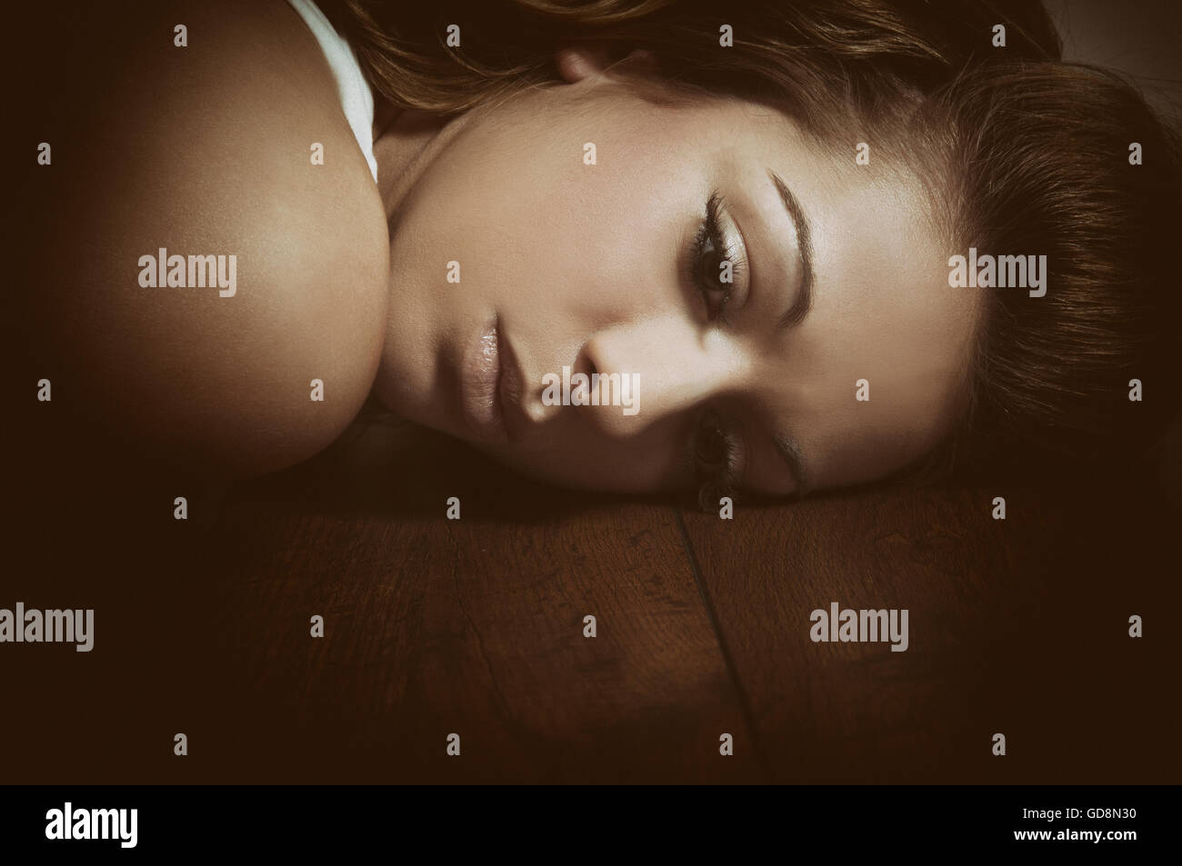 Girl 20 laying down face up hi-res stock photography and images - Alamy