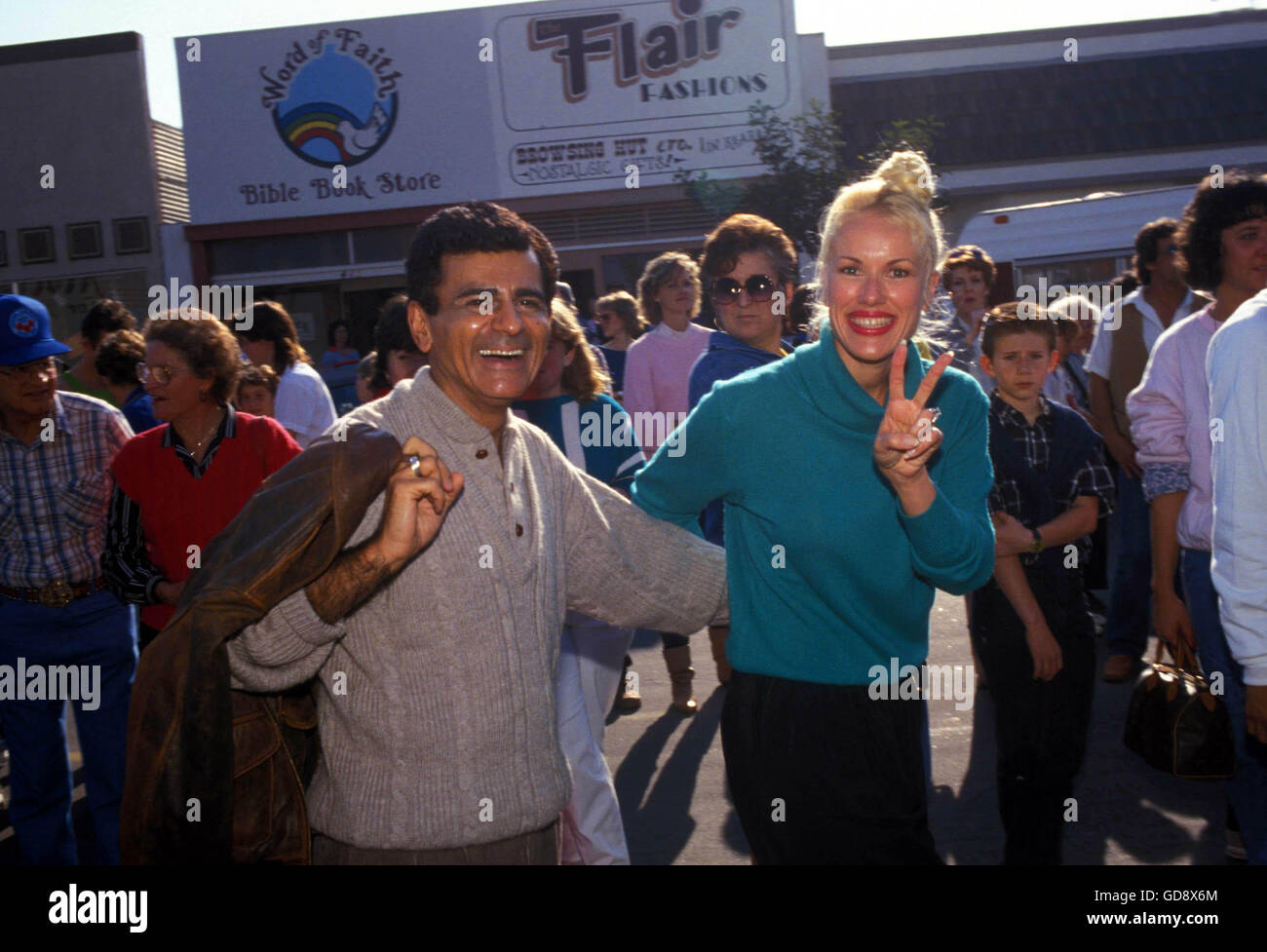 Jan. 15, 2008 - CASEY KASEM WITH JEAN KASEM. -(Credit Image: © Roger ...