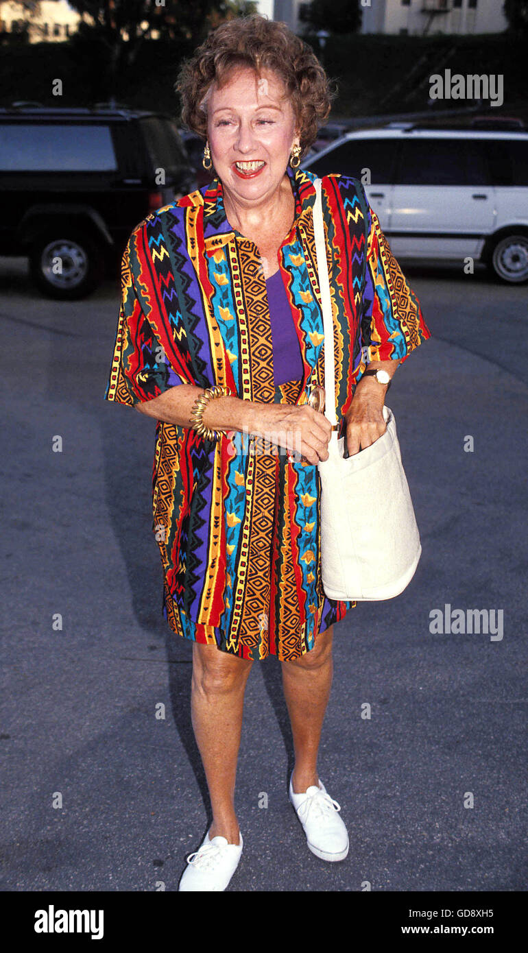 Jean Stapleton. 29th Dec, 2005. JEANSTAPLETONRETRO.1991 © Roger Karnbad ...