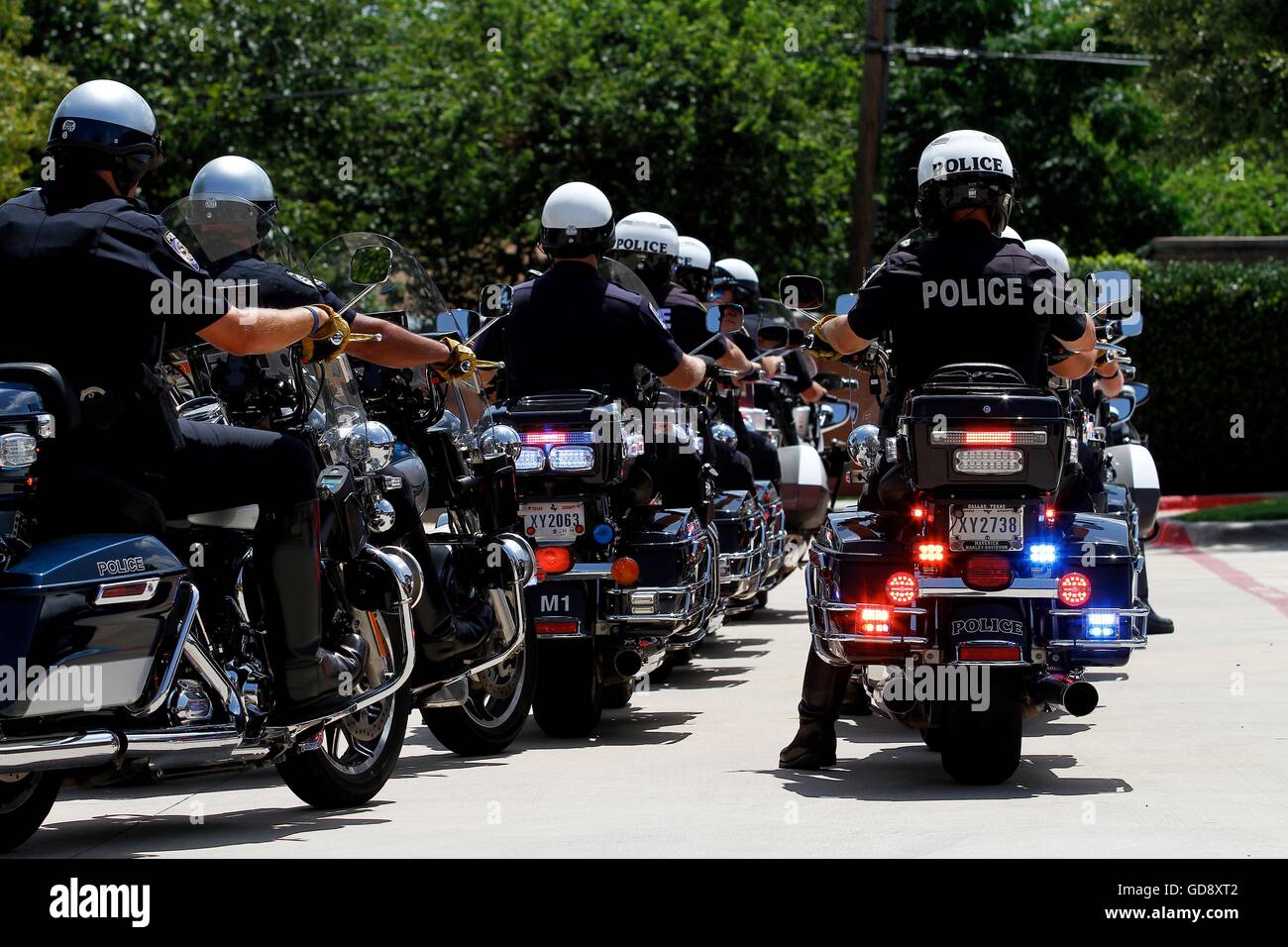 Police funeral motorcycle hi-res stock photography and images - Alamy