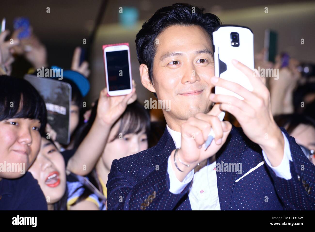 Seoul, Korea. 13th July, 2016. Jung-jae Lee and Liam Neeson attend the ...