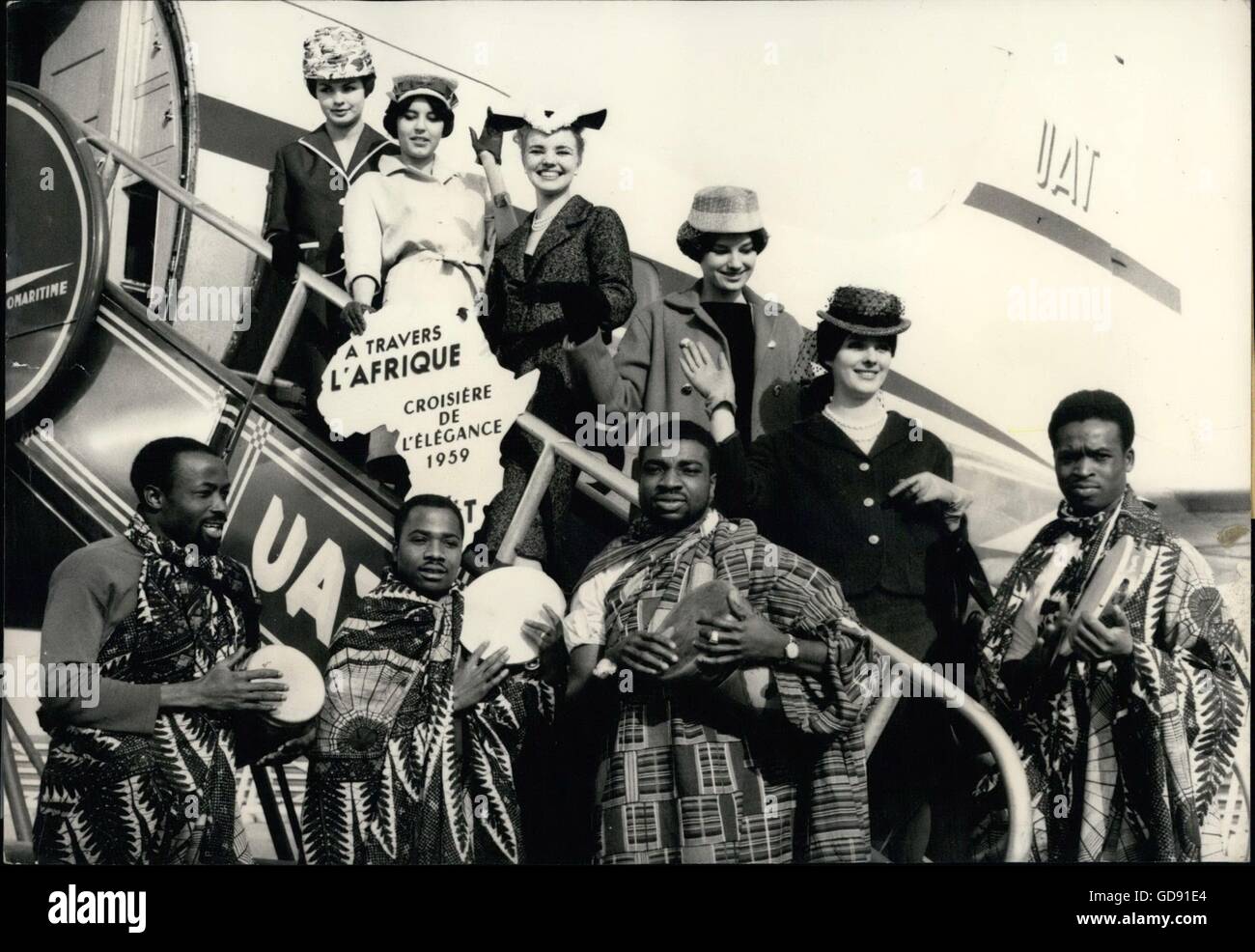 British socialite hi-res stock photography and images - Alamy