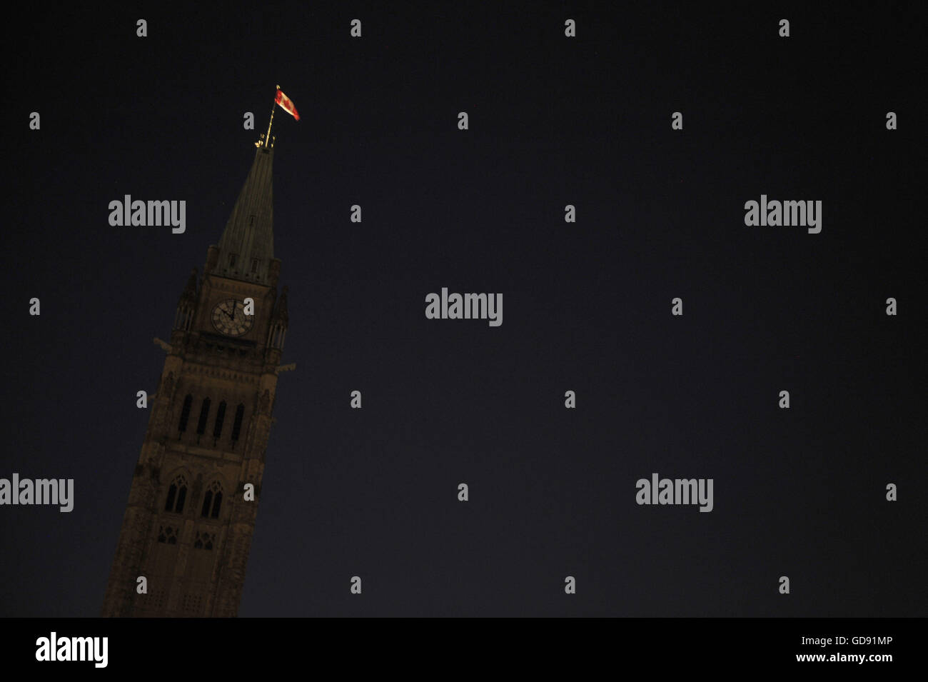Ottawa parliament buildings trudeau hi-res stock photography and images ...