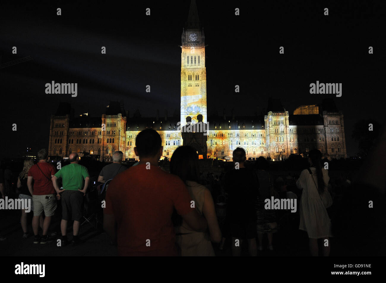 Ottawa parliament buildings trudeau hi-res stock photography and images ...
