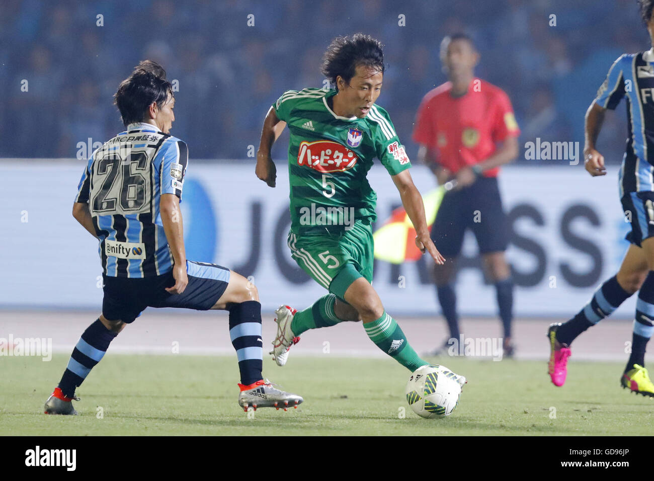 Kawasaki Todoroki Stadium, Kanagawa, Japan. 13th July, 2016. Takanori ...