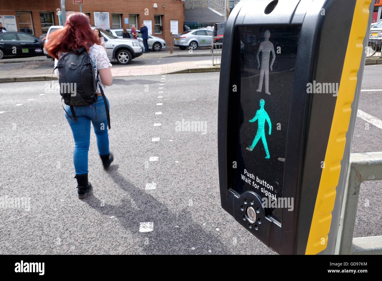 Traffic robot hi-res stock photography and images - Alamy