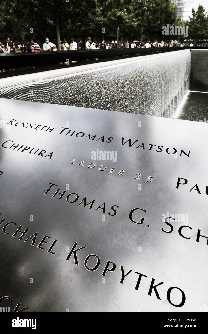 WTC Footprint Memorial Pools "Reflecting Absence" at the The National ...