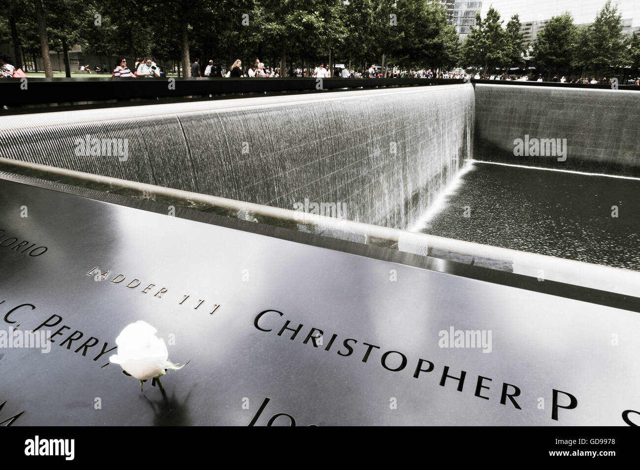 WTC Footprint Memorial Pools "Reflecting Absence" at the The National ...