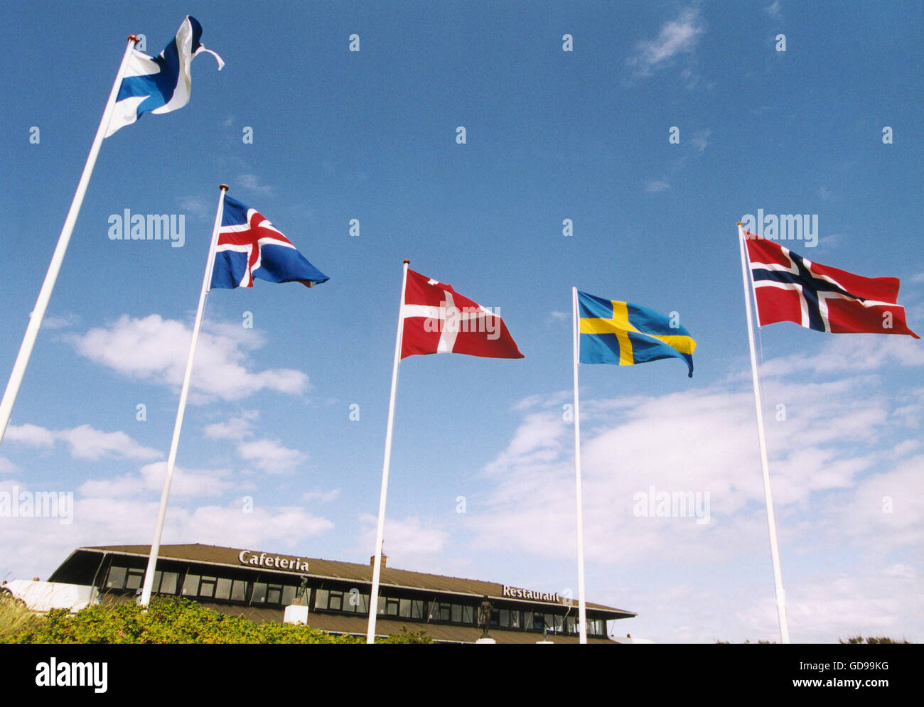 Flags flagpoles hi-res stock photography and images - Alamy