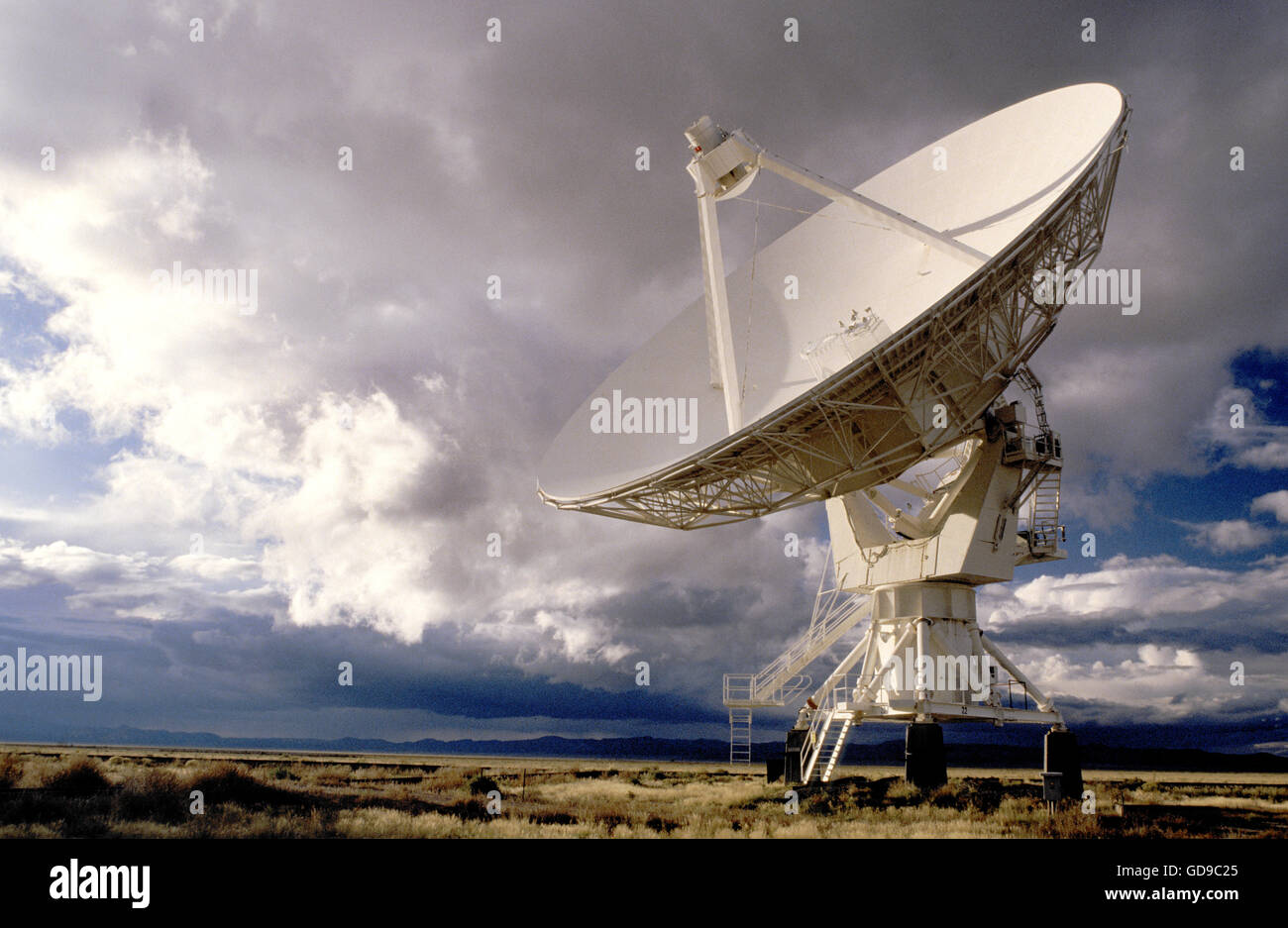 VLA Radiotelescope Dish. The Very Large Array, one of the world's ...