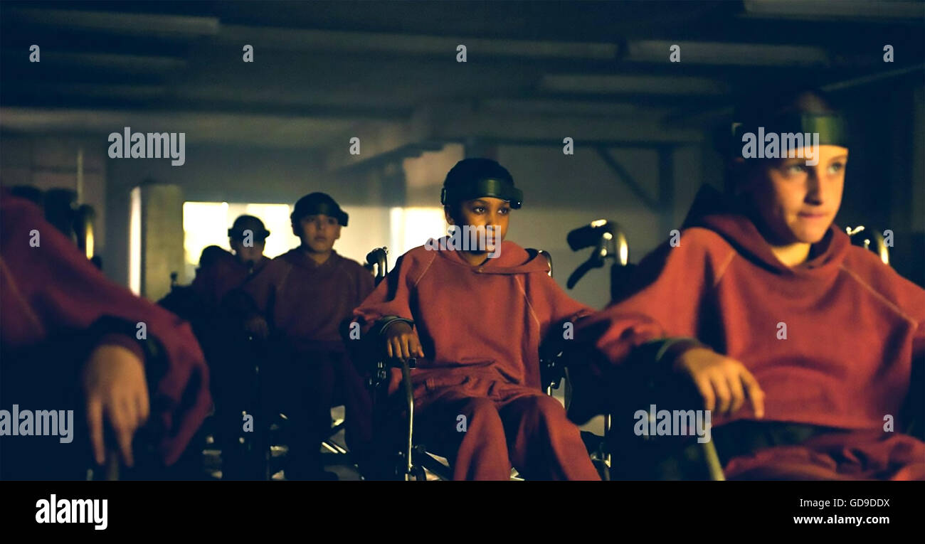 GIRL WITH ALL THE GIFTS 2016 Poison Chef/BFI f film with Sennia Nanua ...