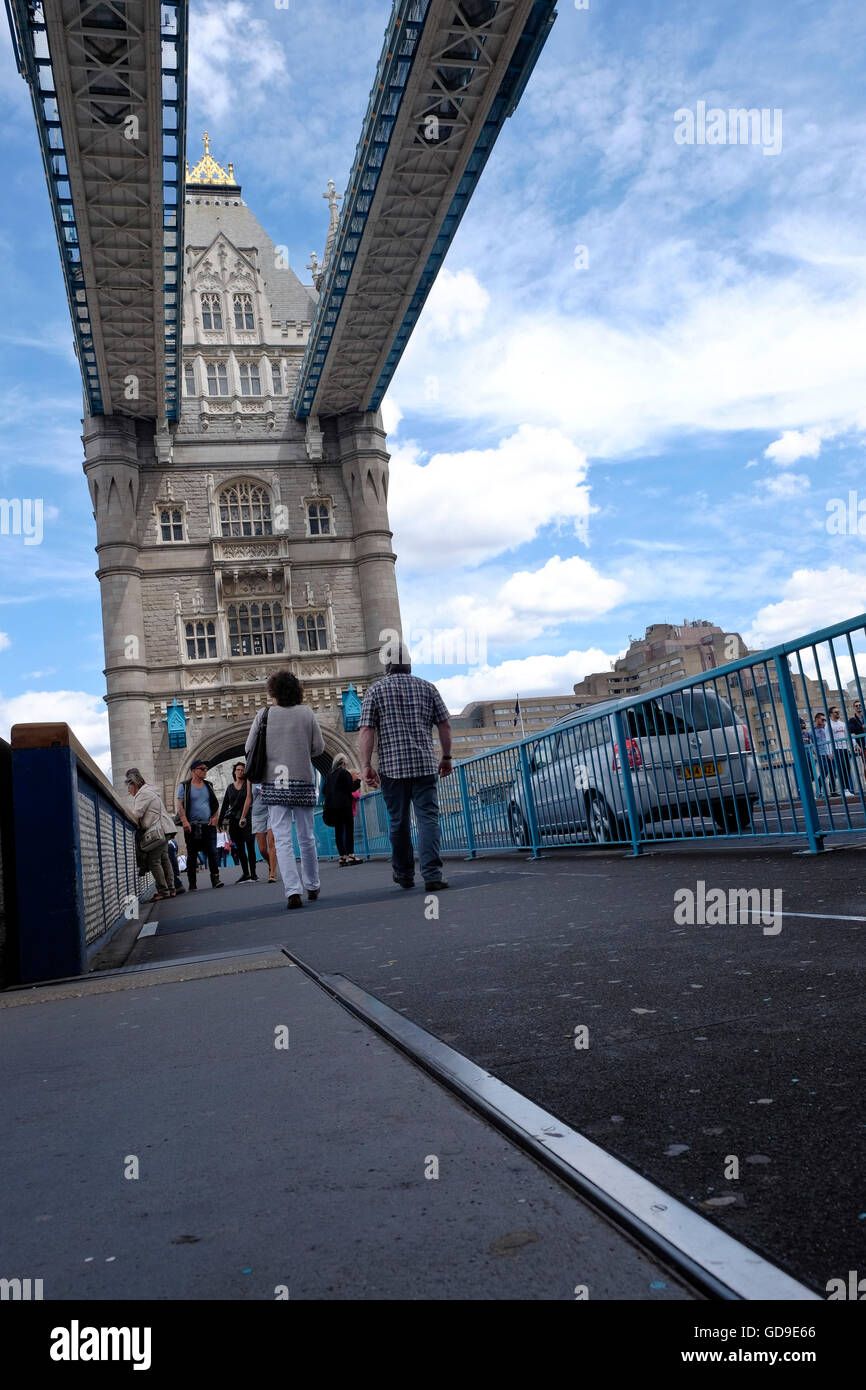 The walkway and tower of Tower Bridge London Stock Photo - Alamy