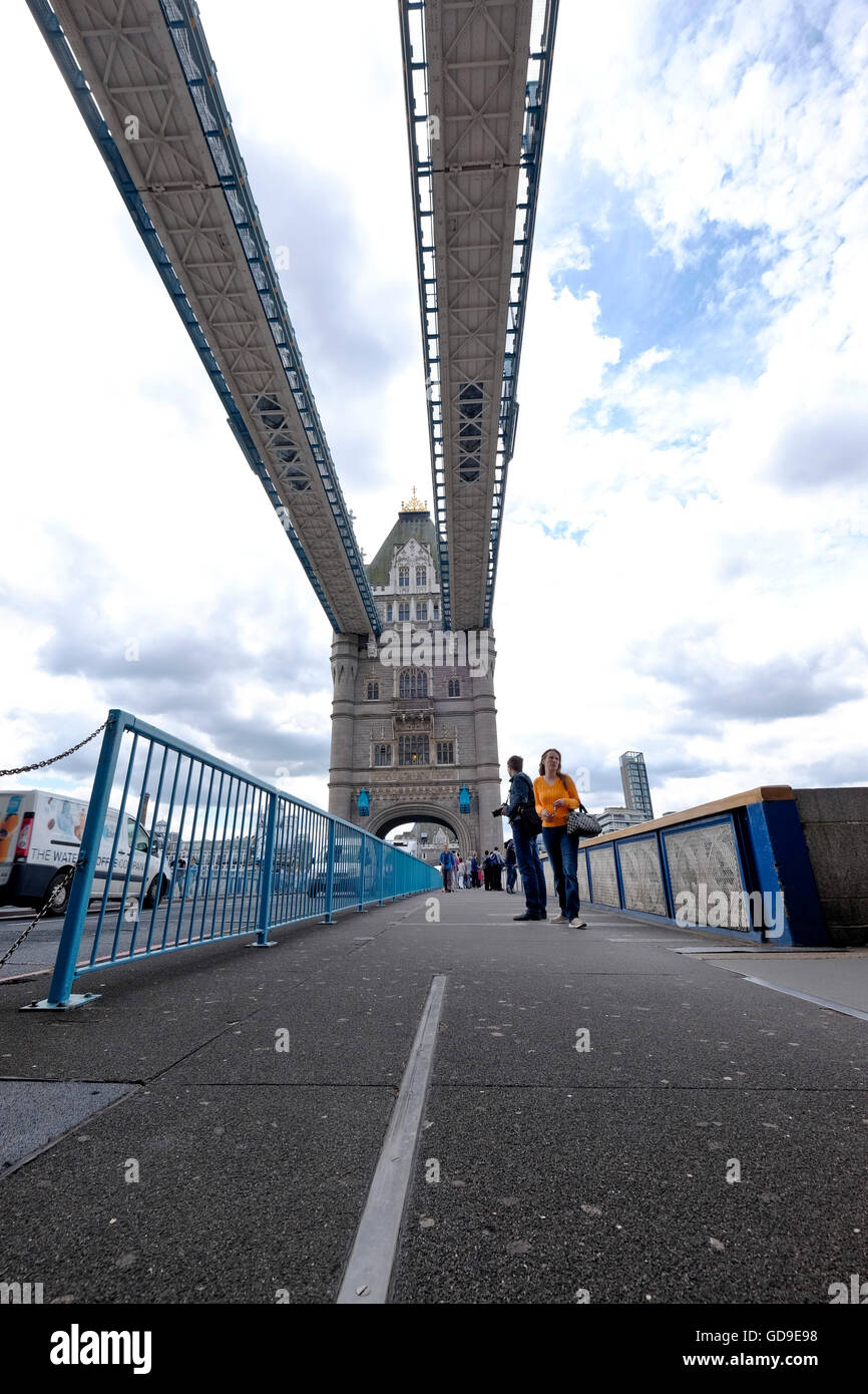The walkway and tower on Tower Bridge London Stock Photo - Alamy