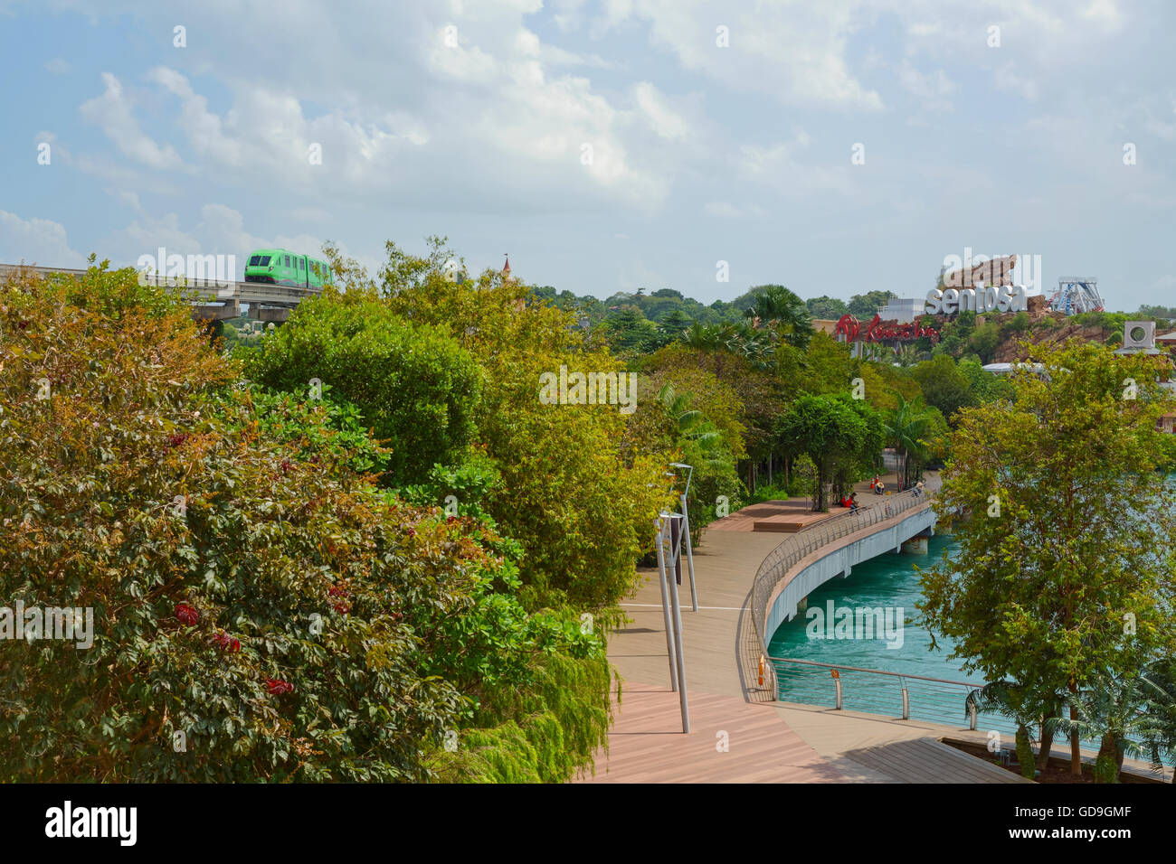 Boardwalk sentosa island resort singapore hi-res stock photography and ...