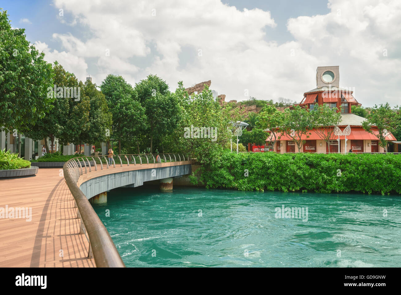 Singapore sentosa island nature walk hi-res stock photography and ...