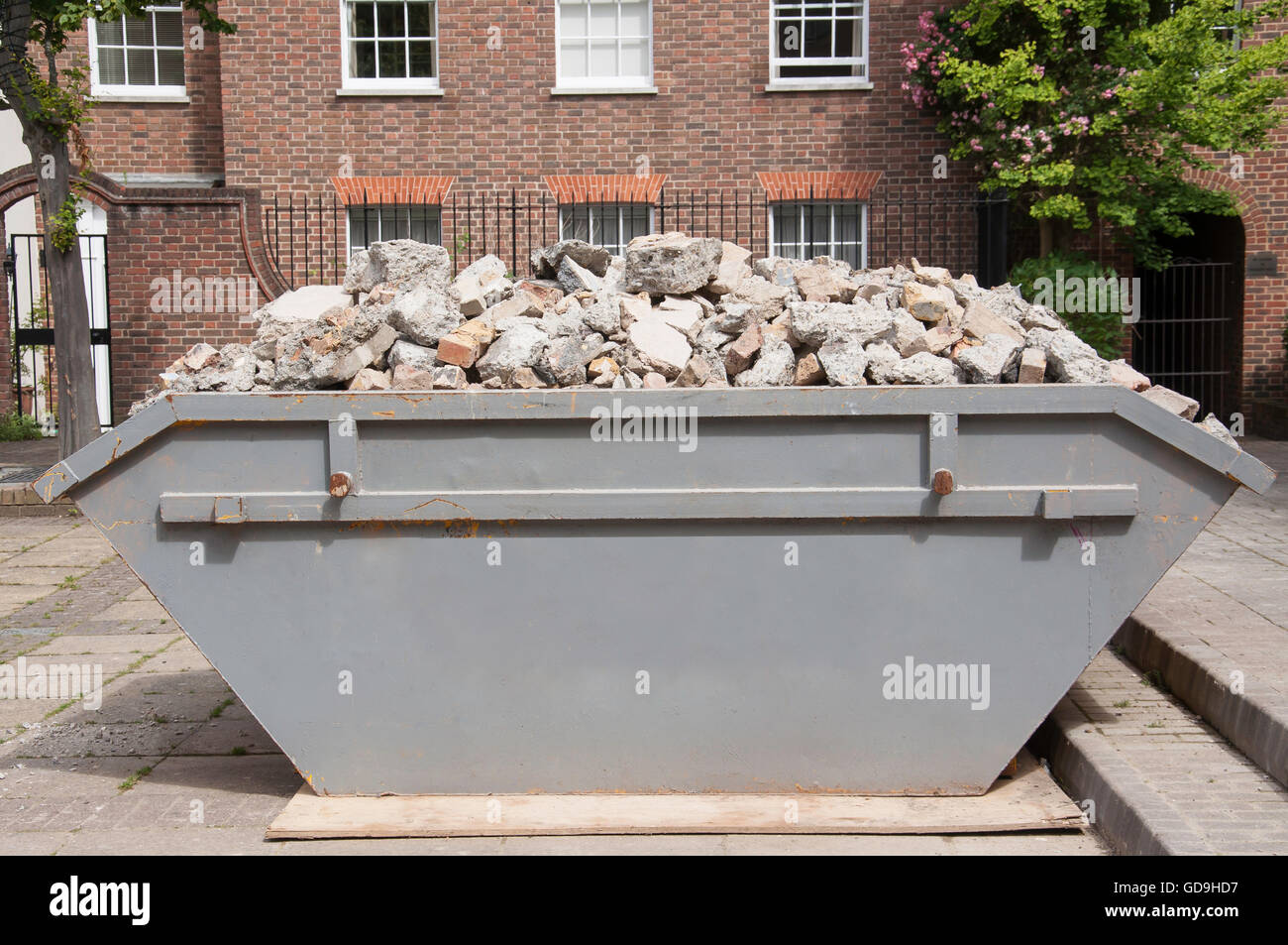 Square rocks hi-res stock photography and images - Alamy