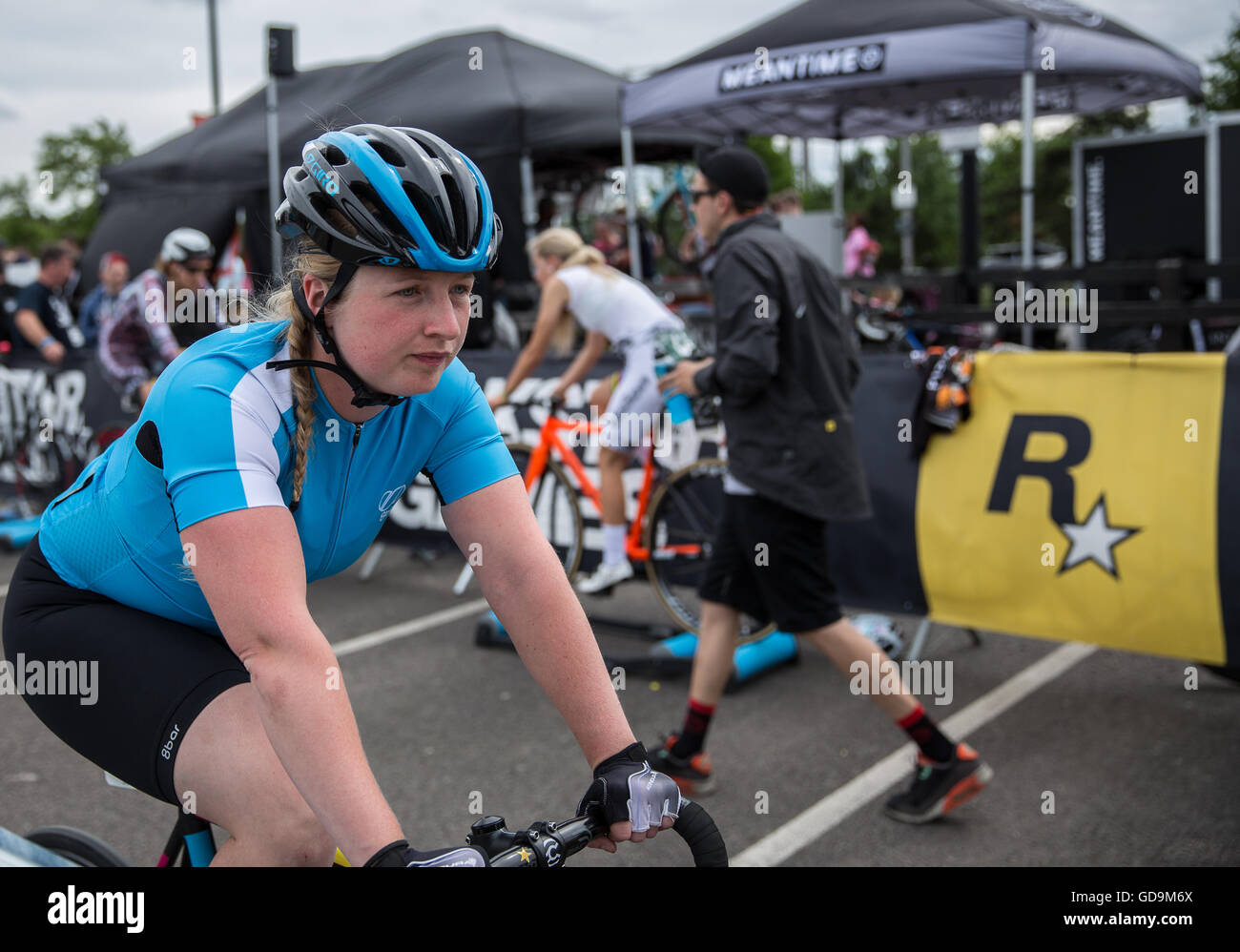 Red Hook Crit London 2016 Cycling Criterium Fixed Gear Bike Single ...
