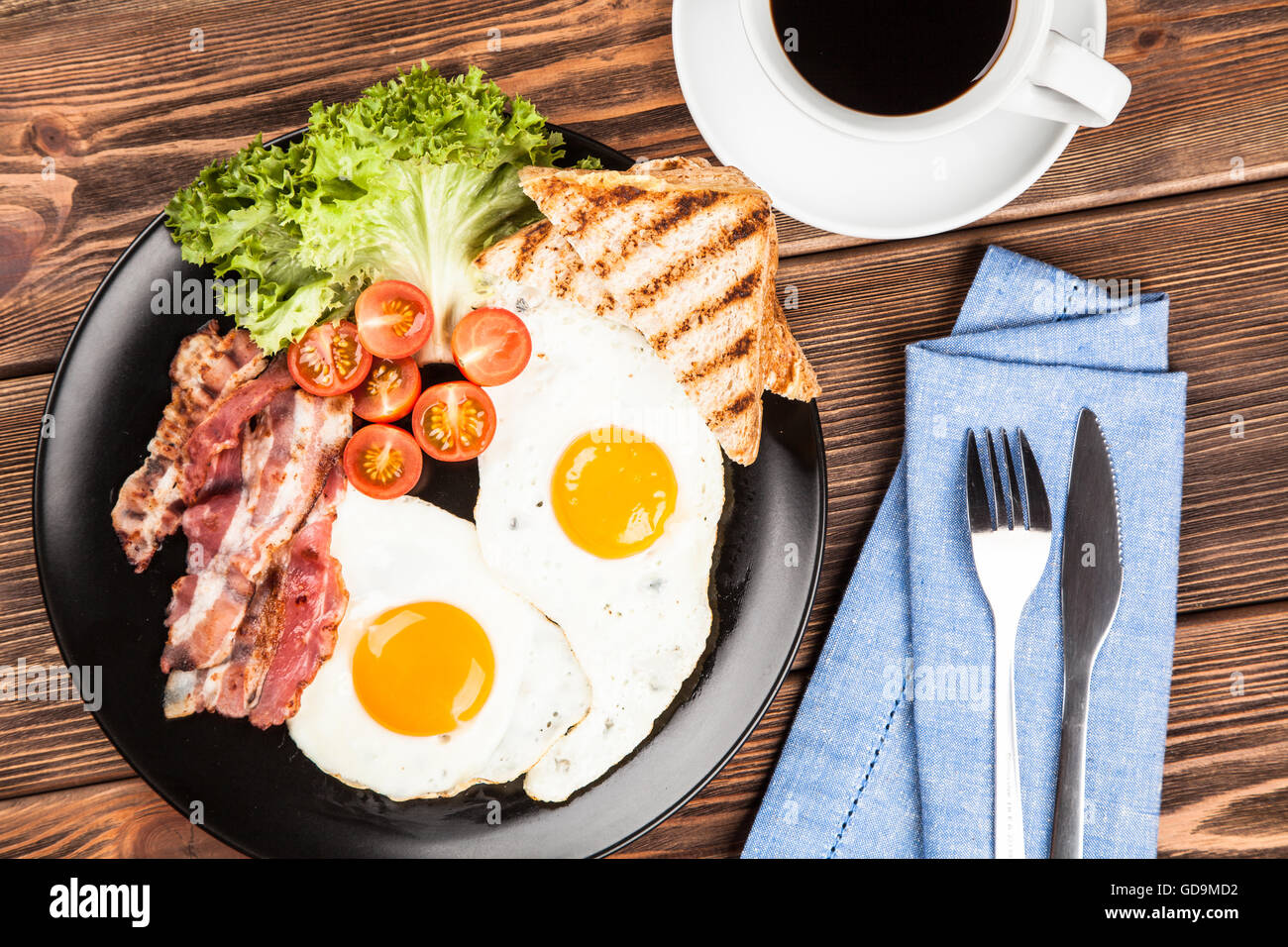 Traditional breakfast on a plate Stock Photo - Alamy