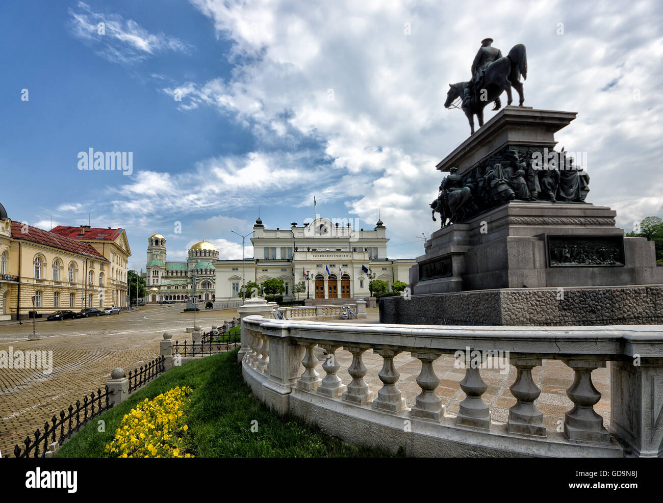 Alexander II monument, Bulgarian parliament and Cathedral Alexander ...