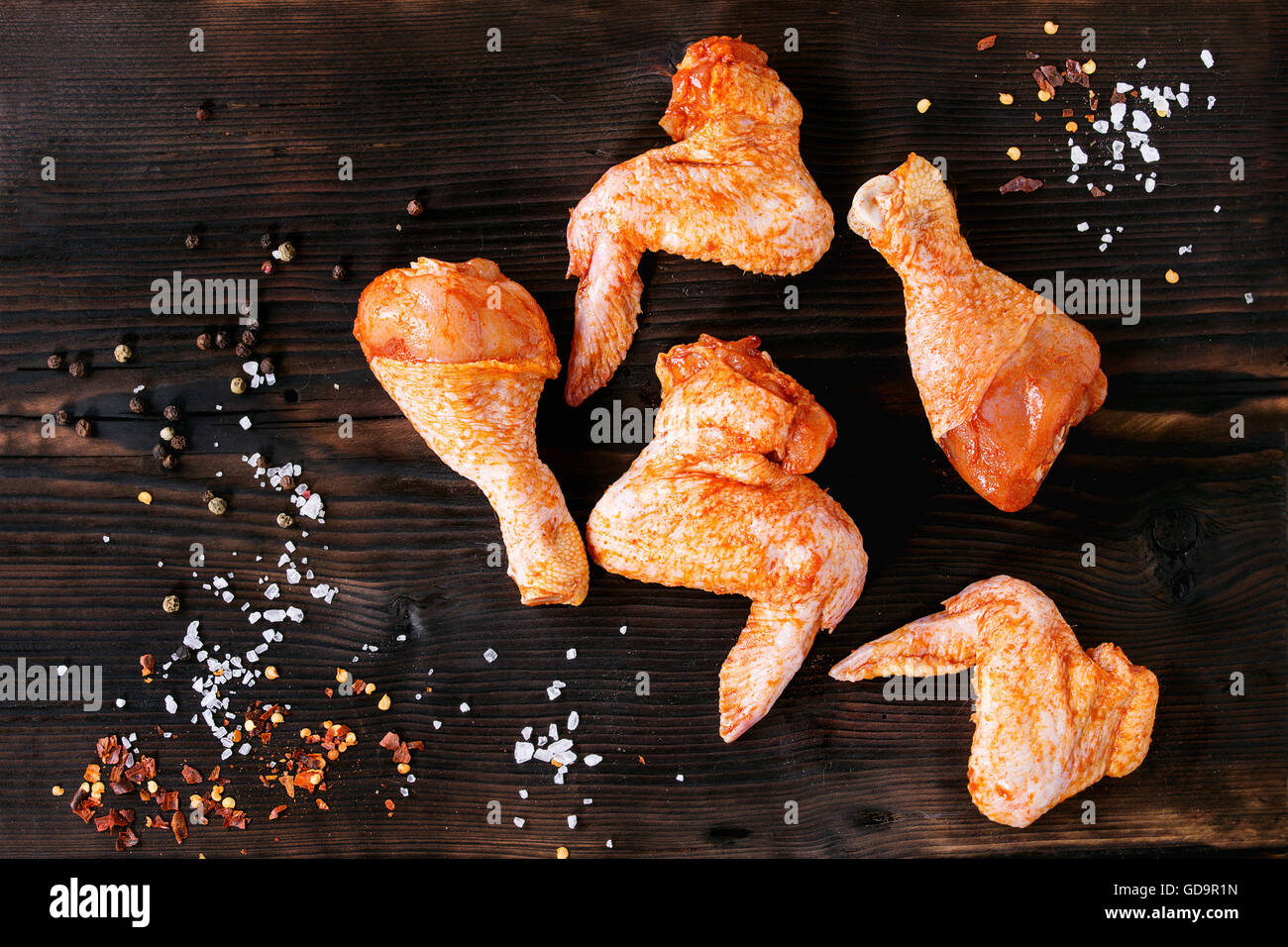 Raw marinated chicken meat wings legs bbq hi-res stock photography and ...
