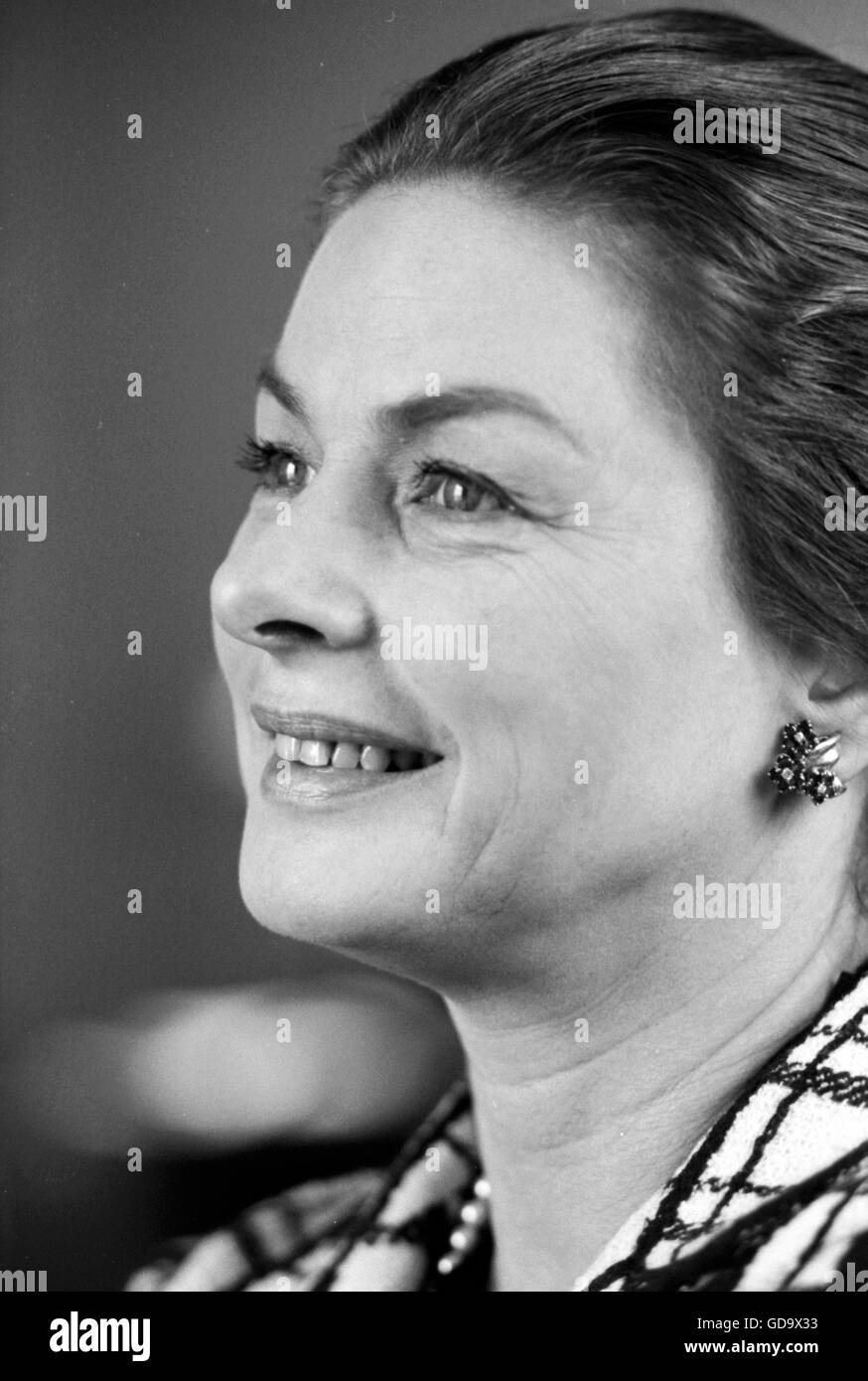 Ingrid bergman and hi-res stock photography and images - Alamy