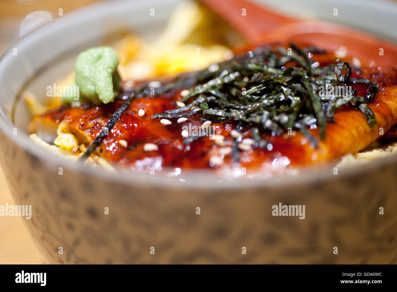 Traditional japanese ramen noodles unagi hi-res stock photography and ...
