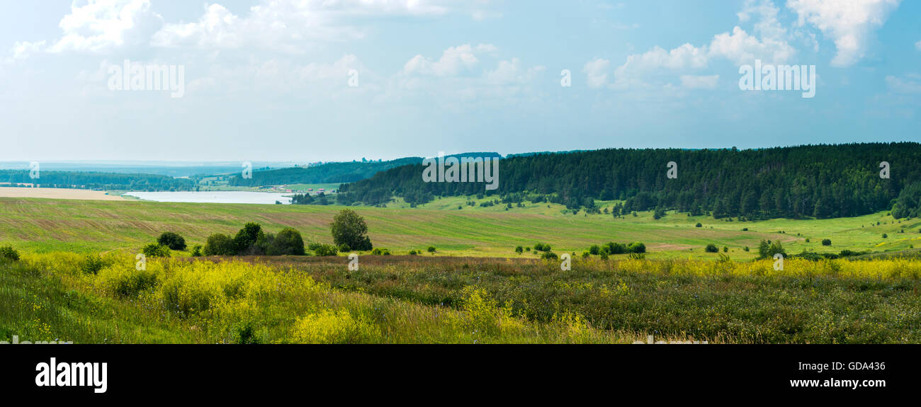 Summer panoramic hi-res stock photography and images - Alamy