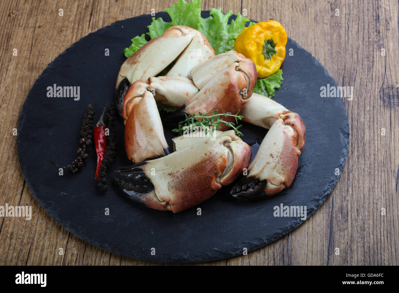 Fresh seafood - Crad claws with delicacy meat Stock Photo - Alamy