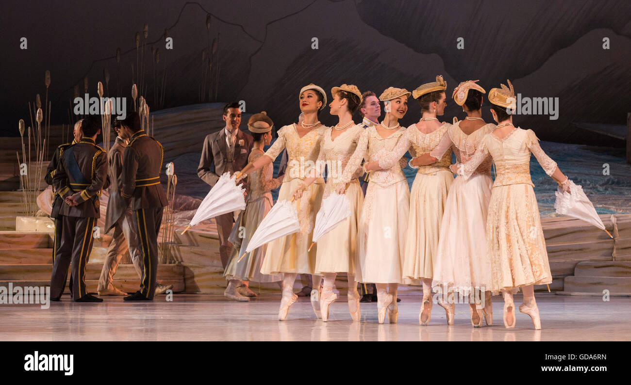 Von rothbart hi-res stock photography and images - Alamy