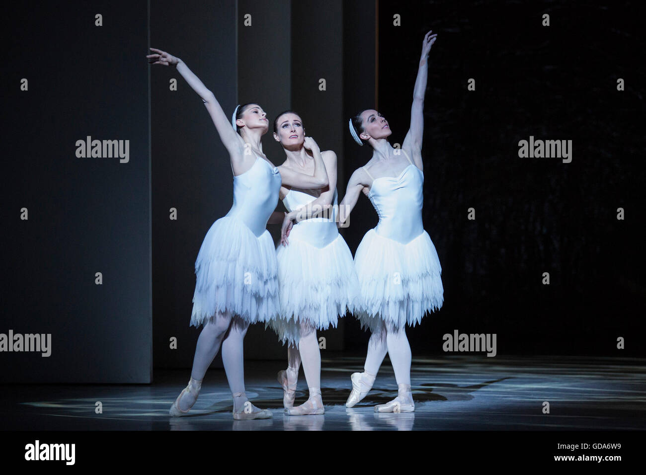 Von rothbart hi-res stock photography and images - Alamy