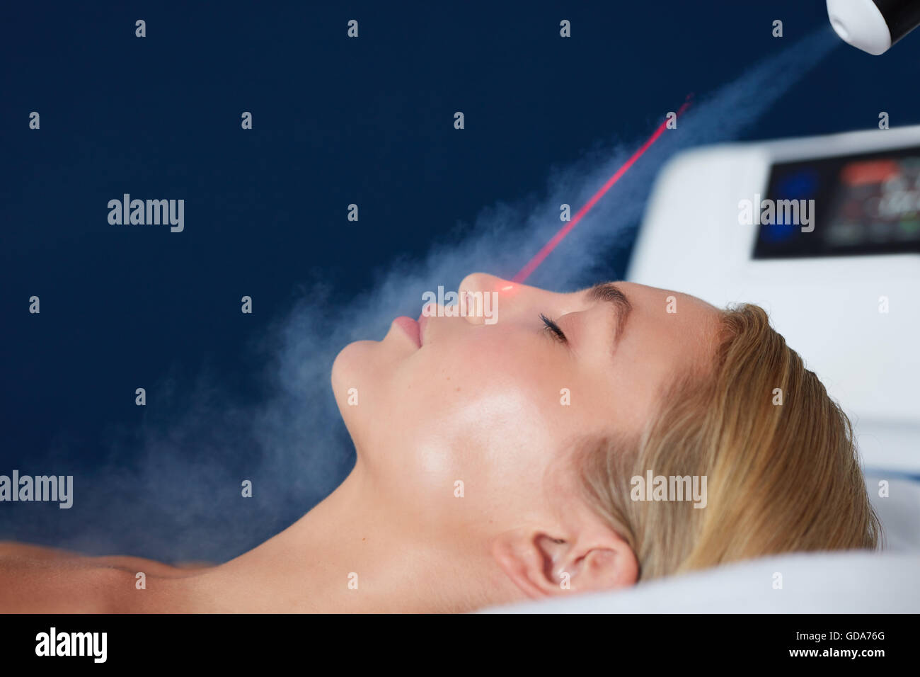 Cryi hi-res stock photography and images - Alamy