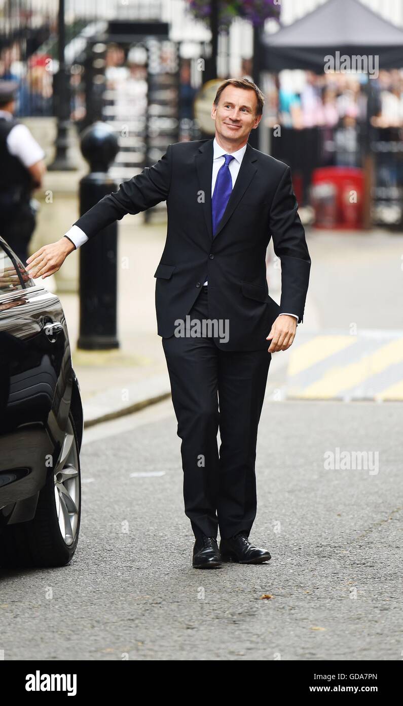 Jeremy Hunt arrives in Downing Street, London, as Prime Minister ...