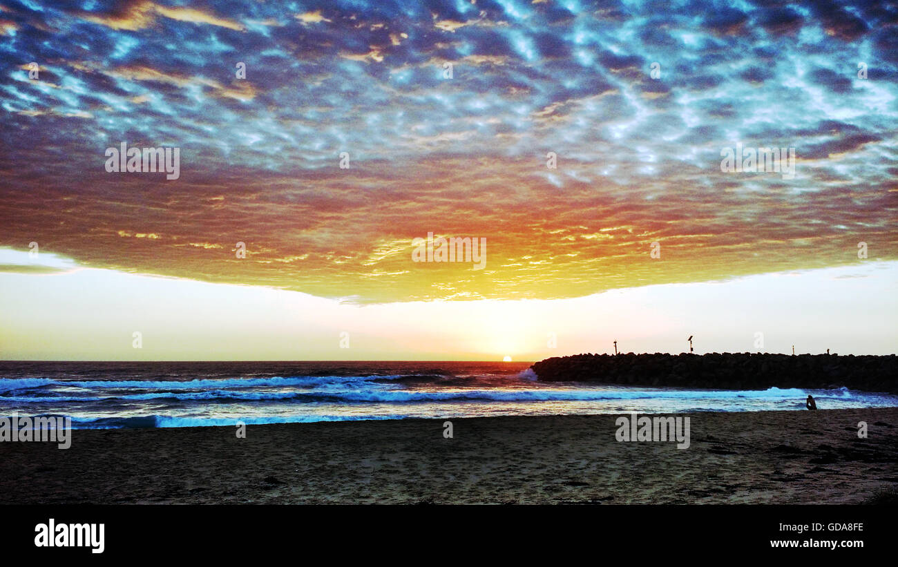 Big sunshine hi-res stock photography and images - Alamy