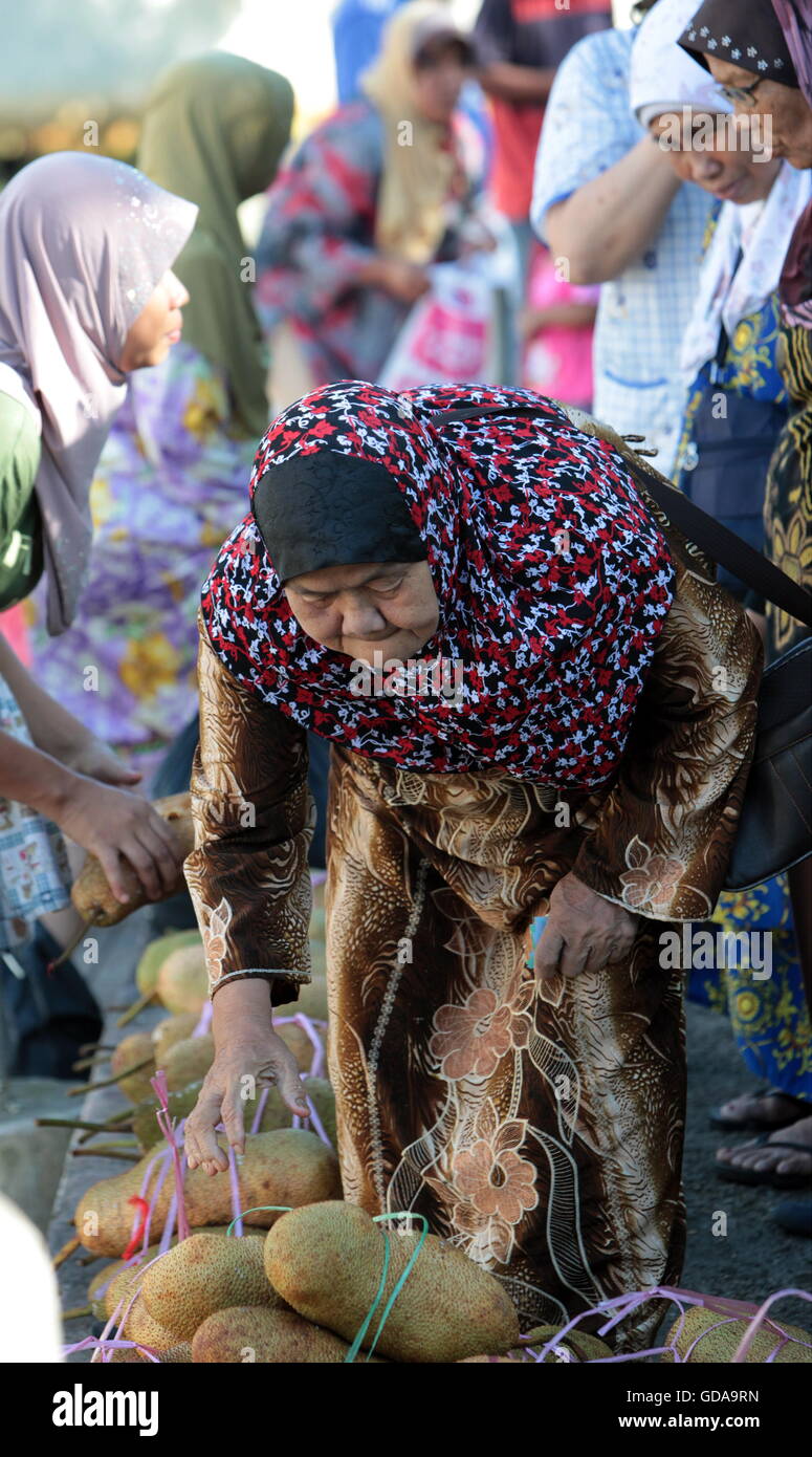 Durian at the market in the city of Bandar seri Begawan in the country ...
