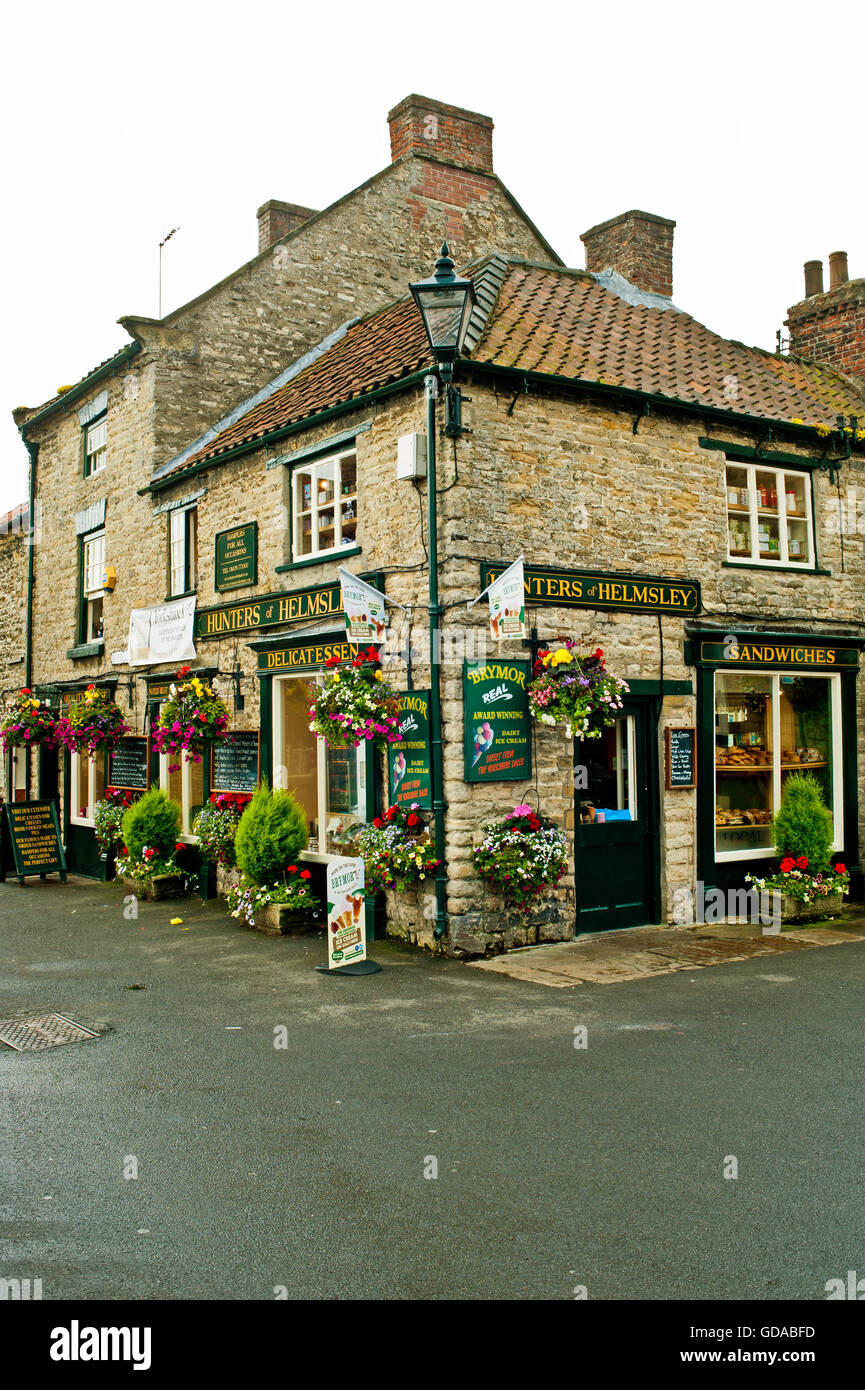 Hunters of Helmsley North Yorkshire Stock Photo - Alamy