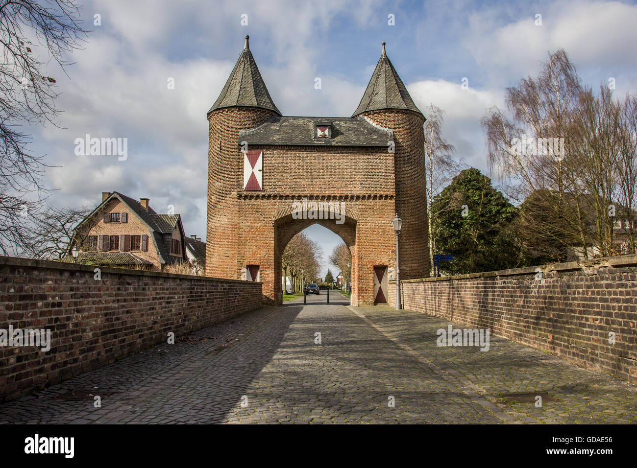 Klever city gate in the old roman city of Xanten, Germany Stock Photo ...