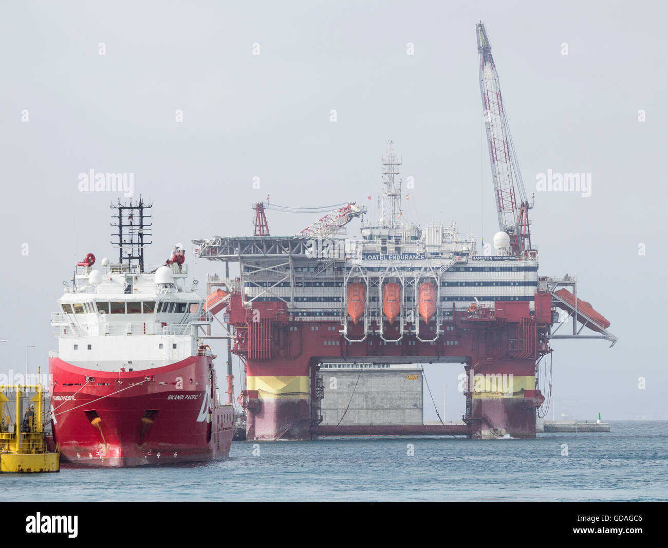 Offshore accomodation platform Floatel Endurance Stock Photo - Alamy