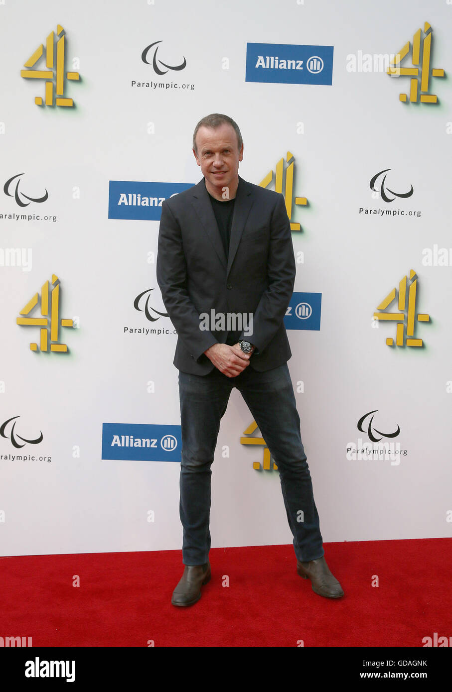 Tim lovejoy poses hi-res stock photography and images - Alamy
