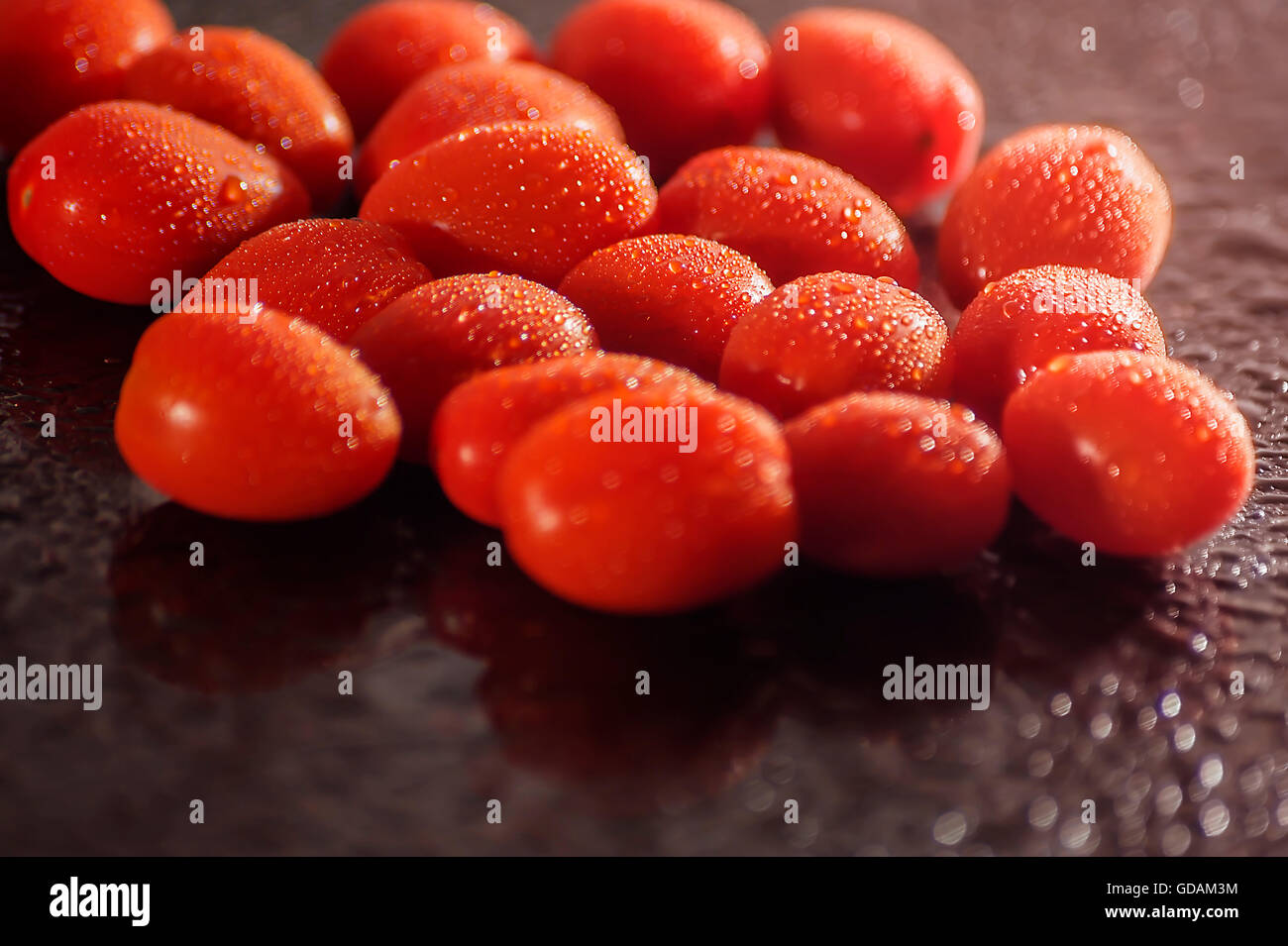 Mini plum hi-res stock photography and images - Alamy