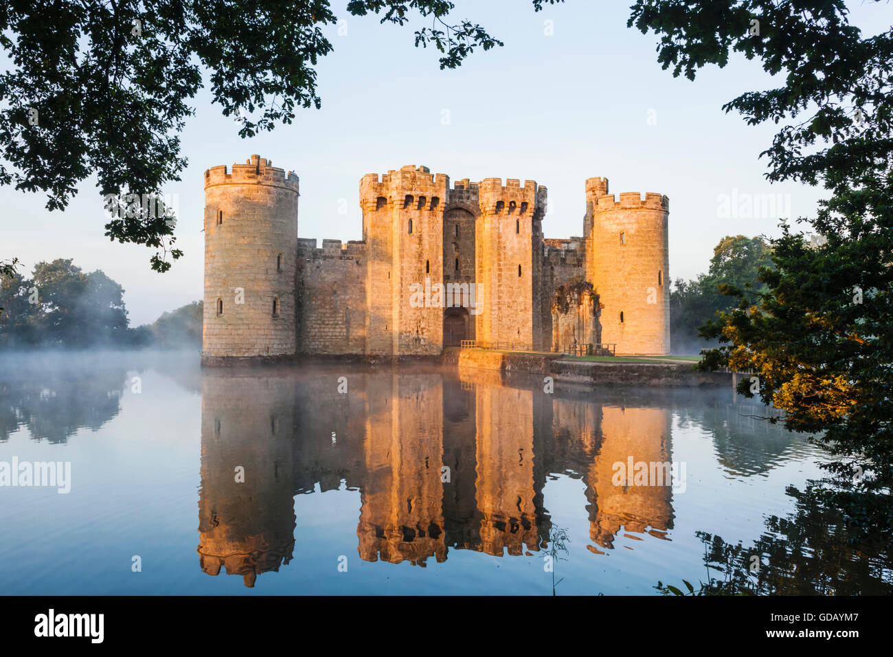 East sussex castle england hi-res stock photography and images - Alamy