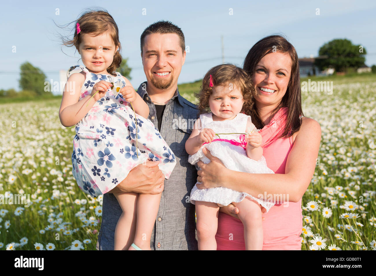 Happy joyful mother daughter daisy hi-res stock photography and images ...