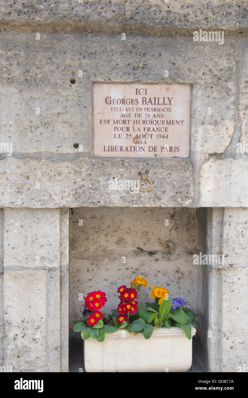 Memorial tablet hi-res stock photography and images - Alamy