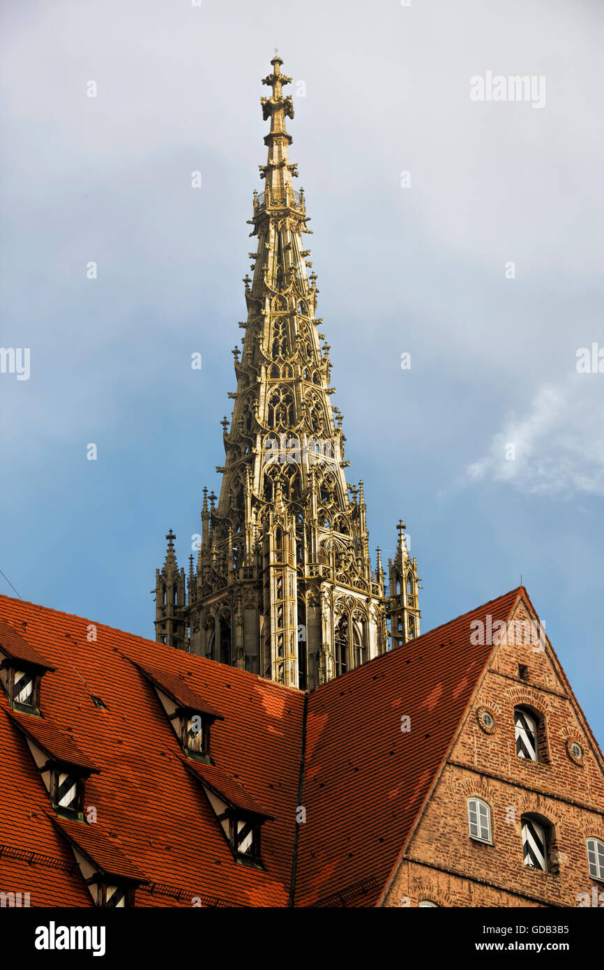 Ulm cathedral hi-res stock photography and images - Alamy