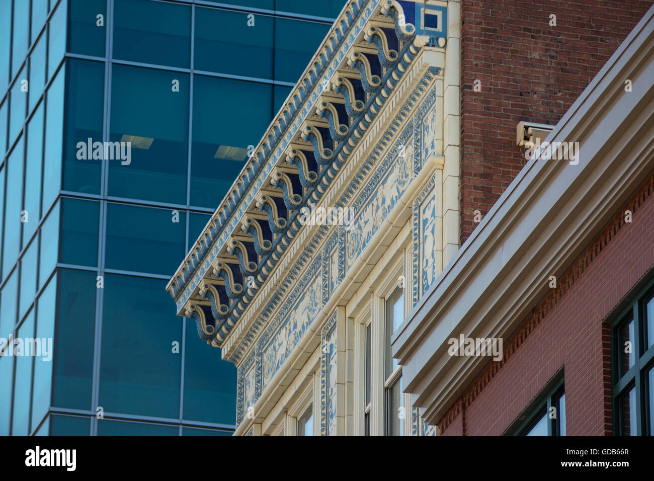 Old architecture downtown pittsburgh hi-res stock photography and ...