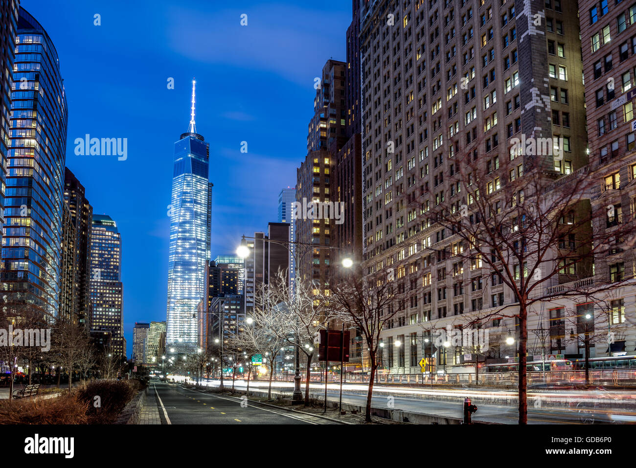Cityscape view of the One World Trade Center Freedom Tower in New York ...